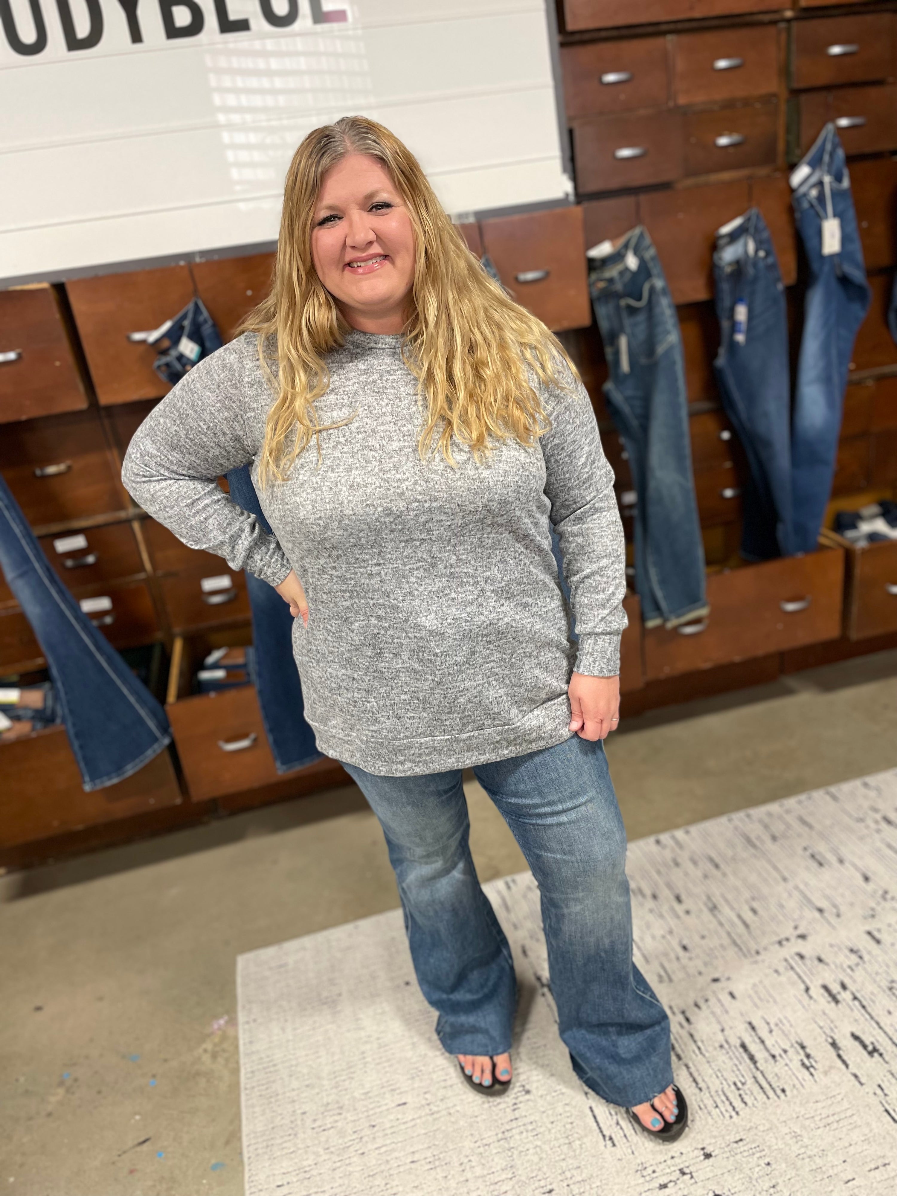 Reverie Apparel Co. Women's Boutique